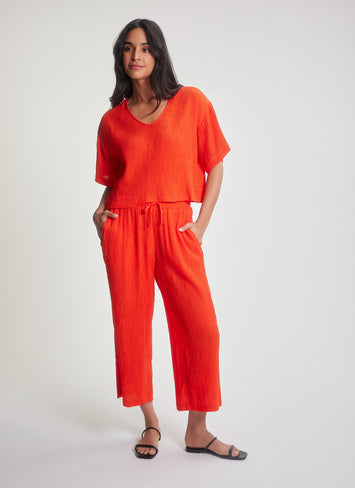 Lightweight Women's Clothing for Travel | Comfy & Stylish | FIG Clothing