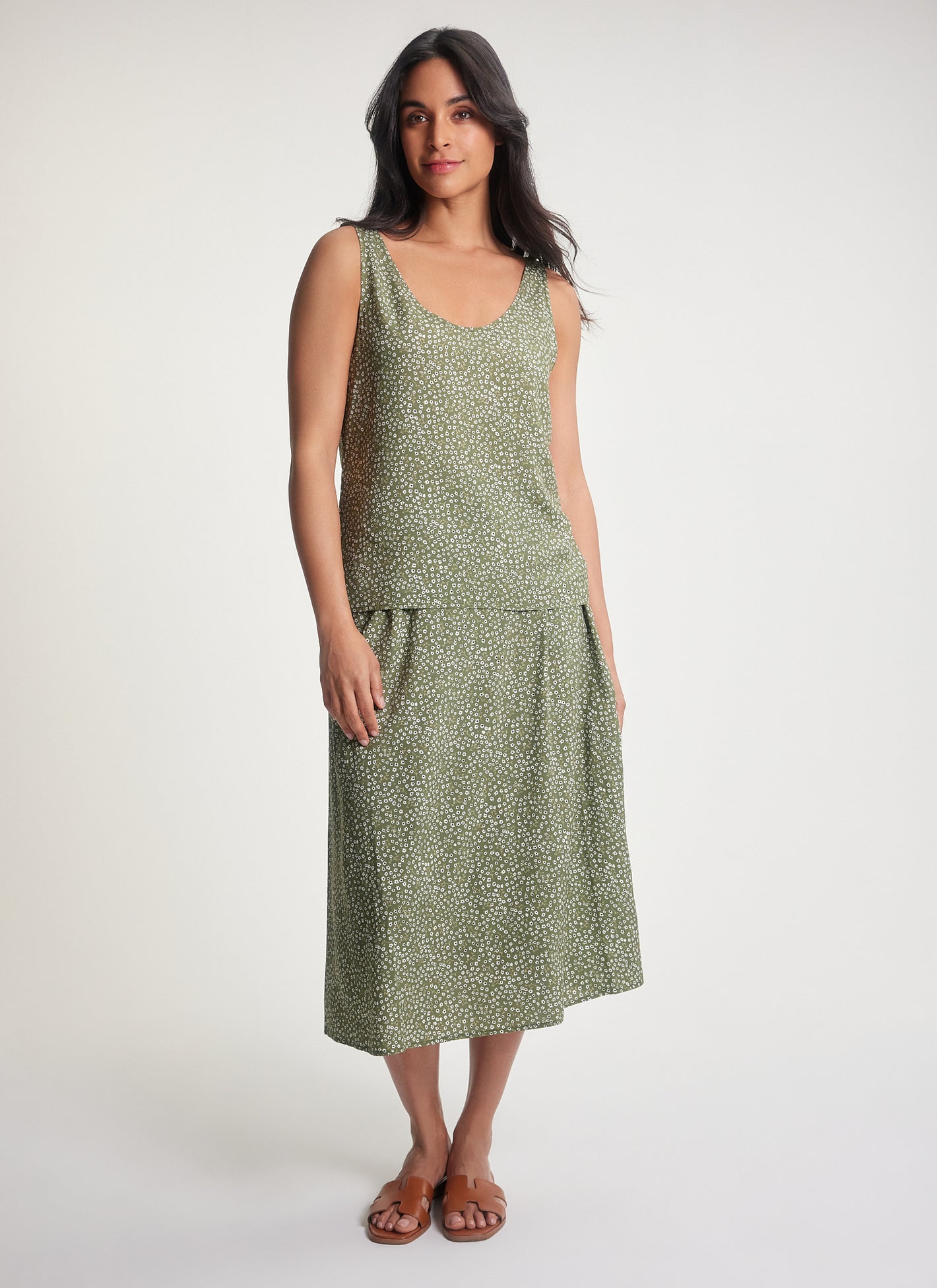 Lightweight Women's Clothing for Travel | Comfy & Stylish | FIG Clothing