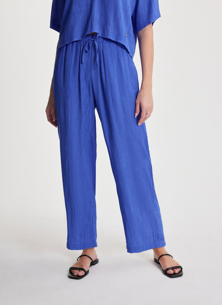Lightweight Women's Clothing for Travel | Comfy & Stylish | FIG Clothing